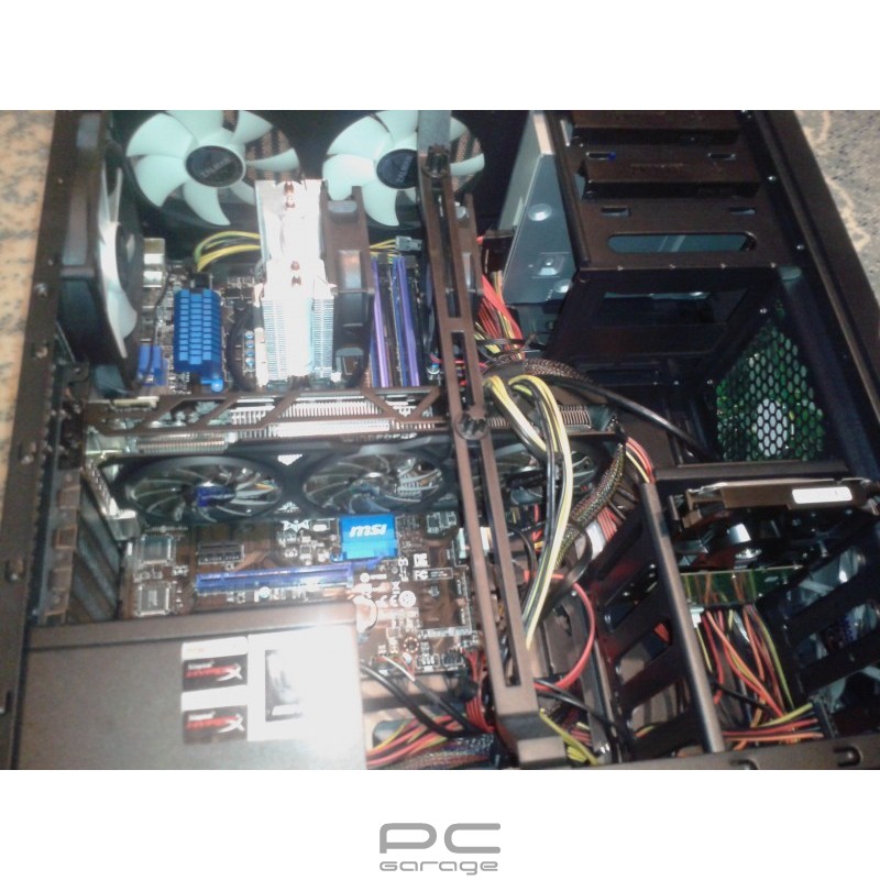 Placa video GIGABYTE Radeon R9 270X OC WindForce 3X 2GB GDDR5 256-bit ...