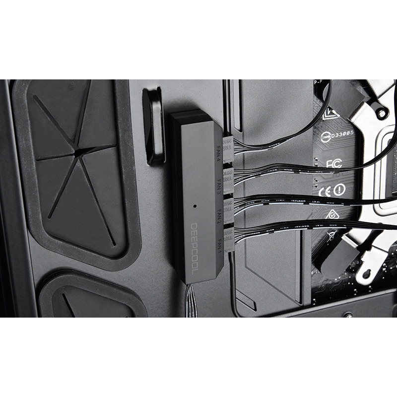 Fan controller Deepcool 4-port Fan HUB FH-04 - PC Garage